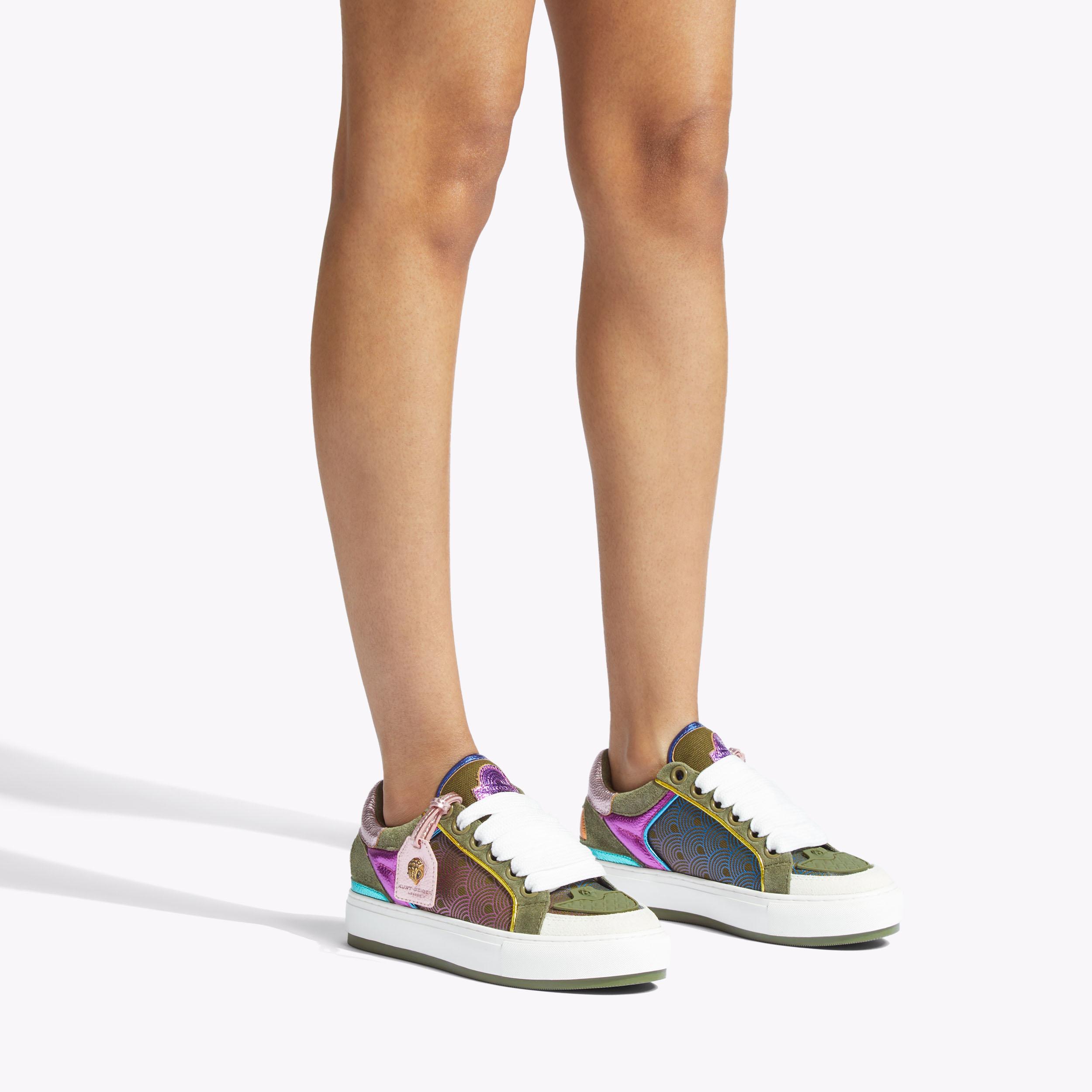SOUTHBANK TAG Olive Green Sneakers by KURT GEIGER LONDON